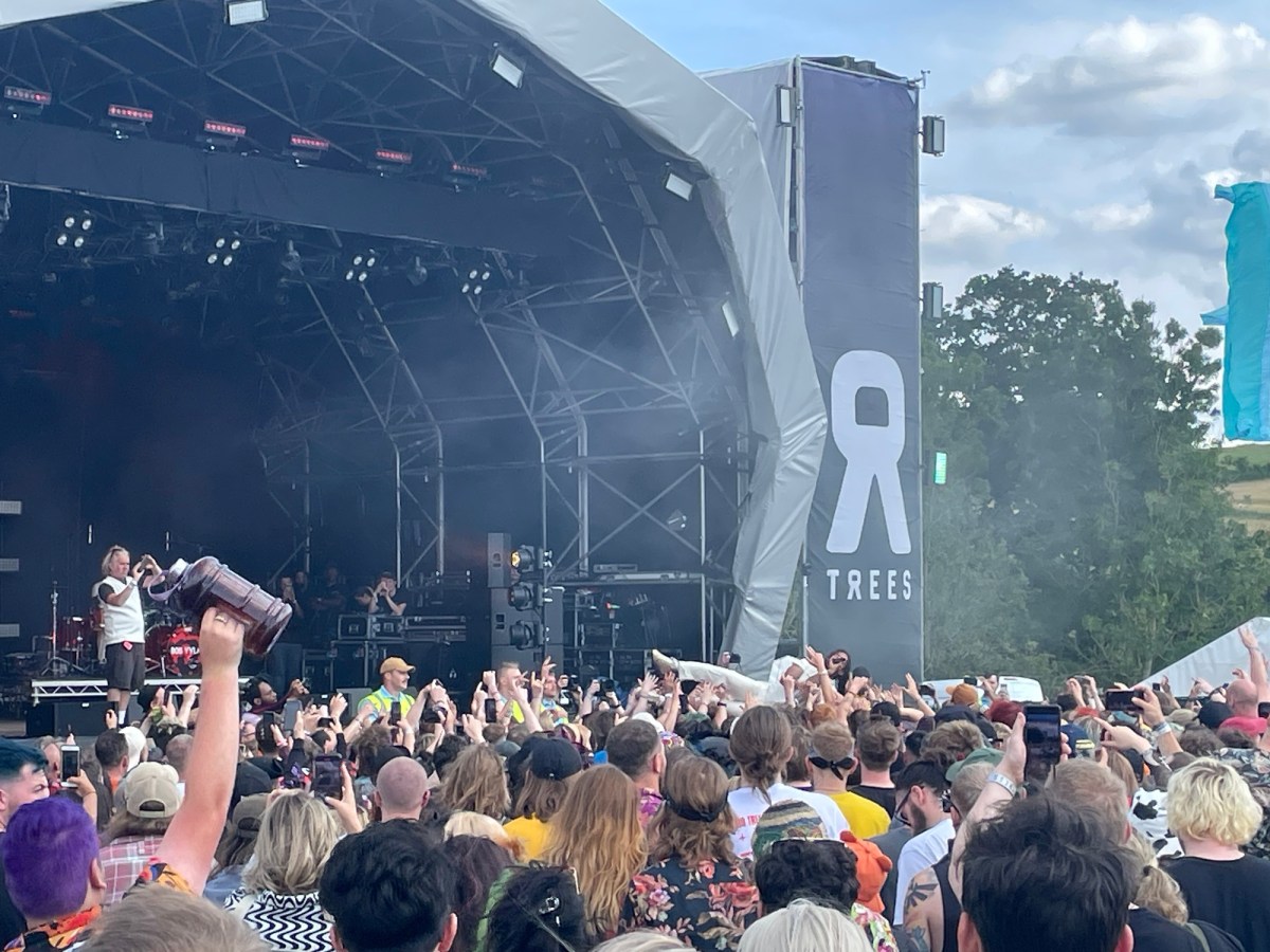 Top 5 Must-See Sets at 2000trees 2024 | Spectral Nights - alternative ...